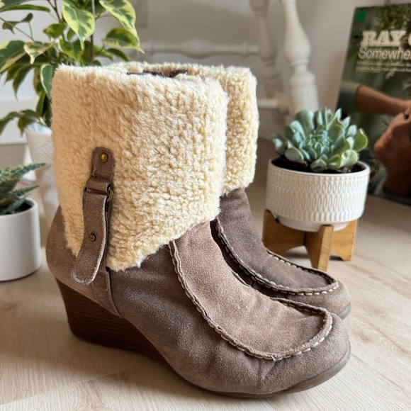 Eddie Bauer | Shoes | Eddie Bauer Tara Chocolate Leather Shearling ...